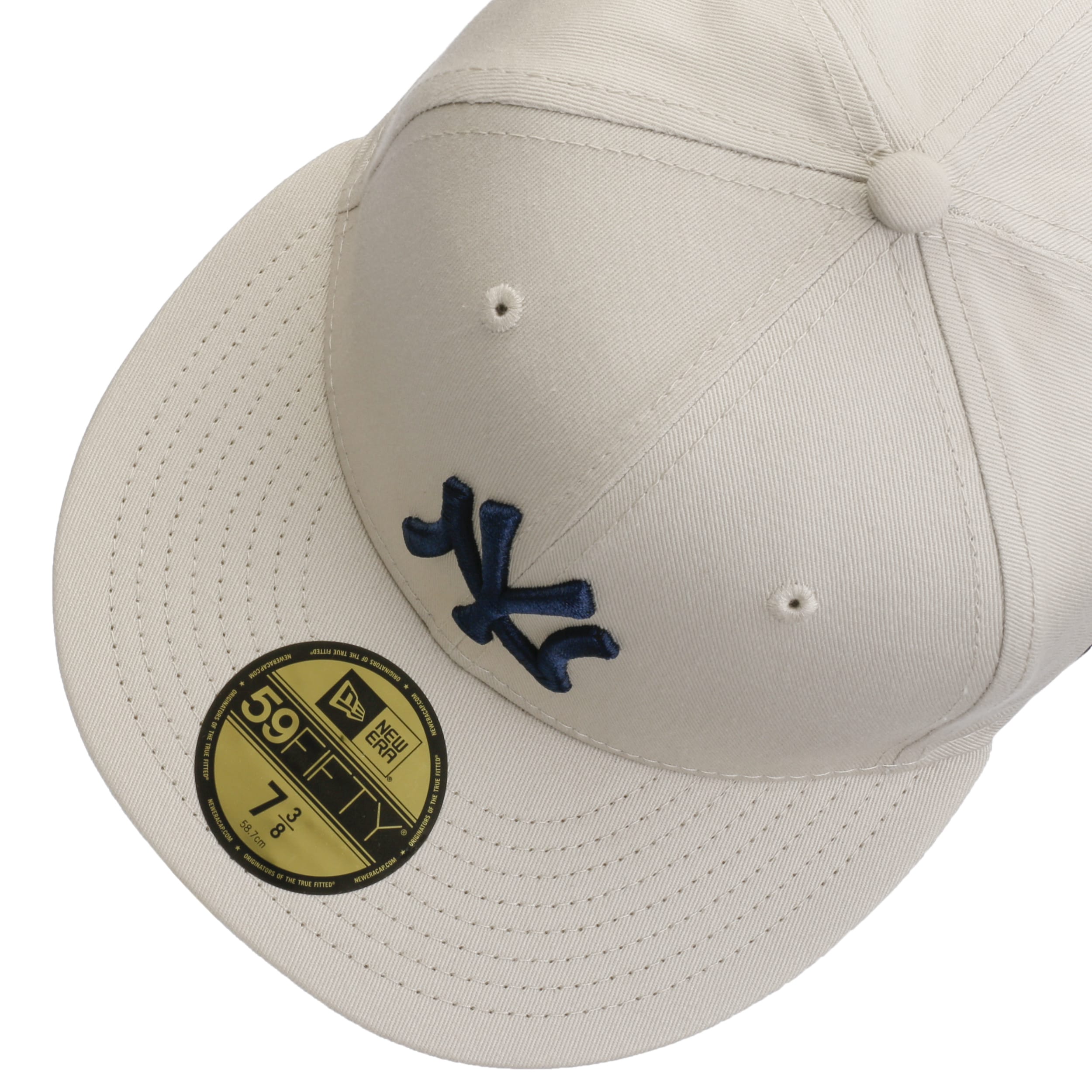 59Fifty MLB Yankees Cap by New Era - £37.95