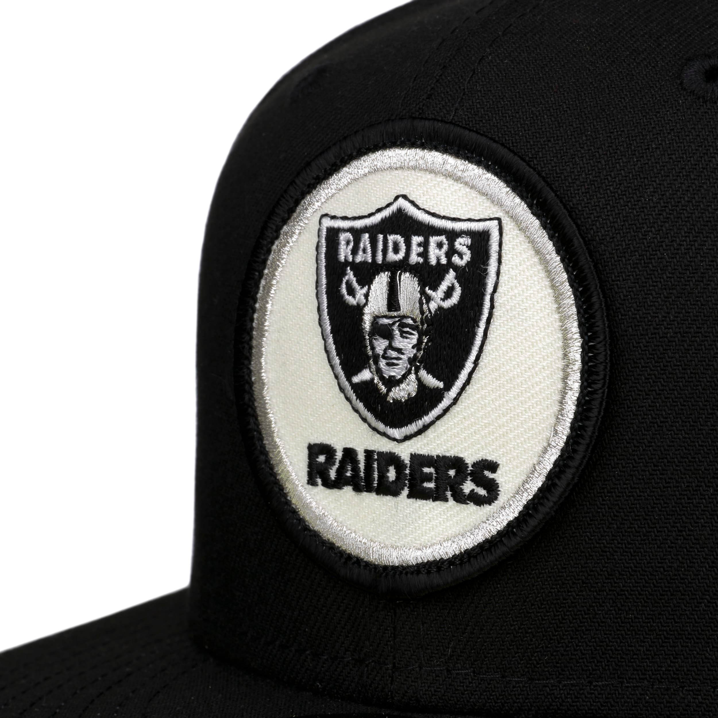 59Fifty Round Logo Raiders Cap by New Era - £37.95