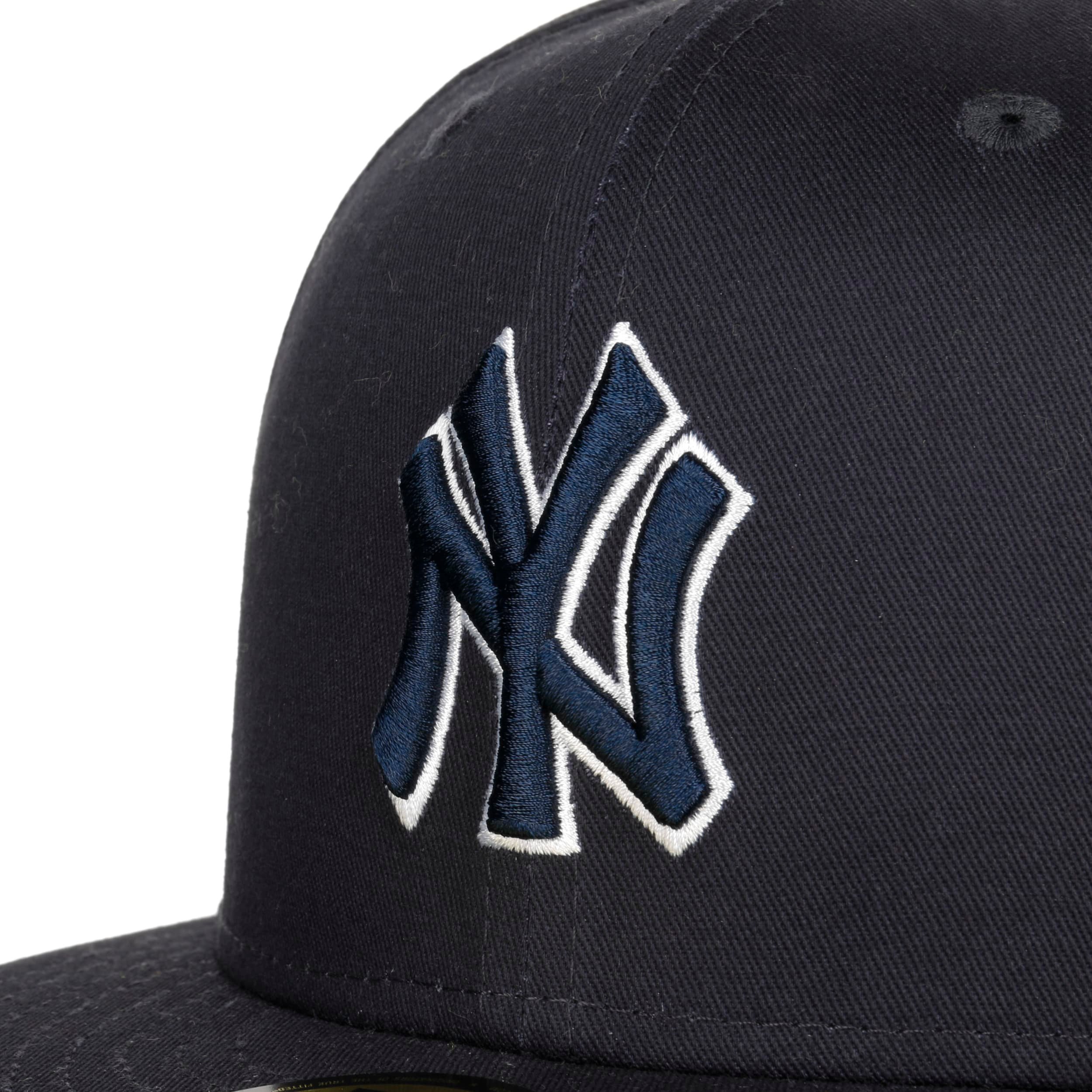 59Fifty Team Outline NY Yankees Cap by New Era - £38.95