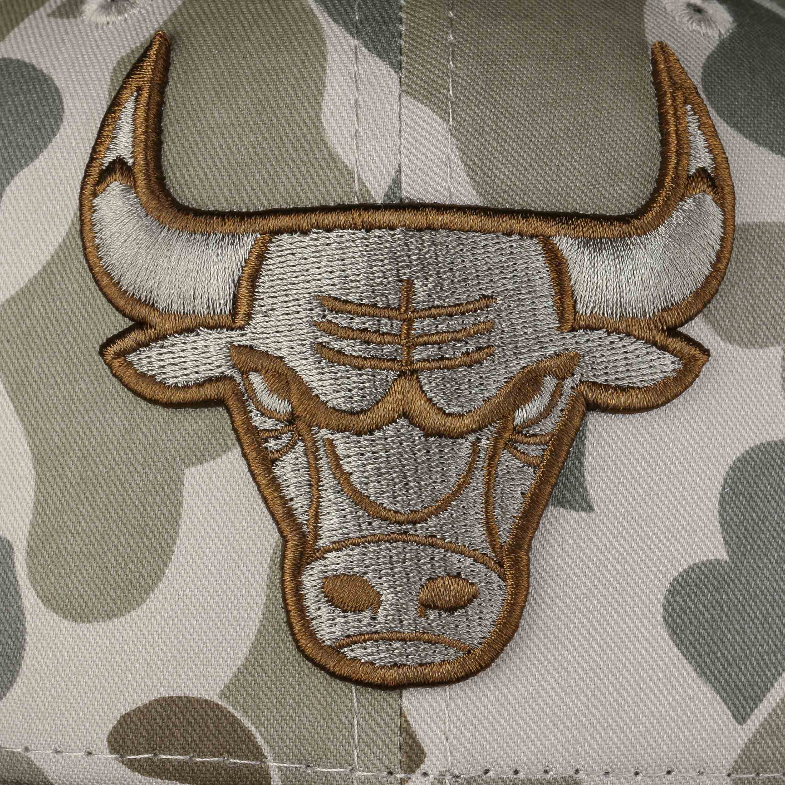 9Fifty Camo Bulls Cap by New Era - £26.95