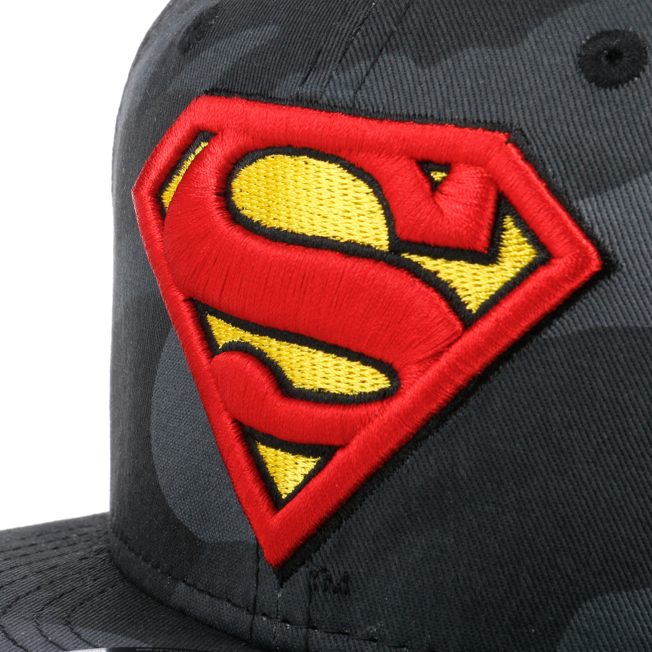 9Fifty Kids Camo Superman Cap by New Era - £24.95