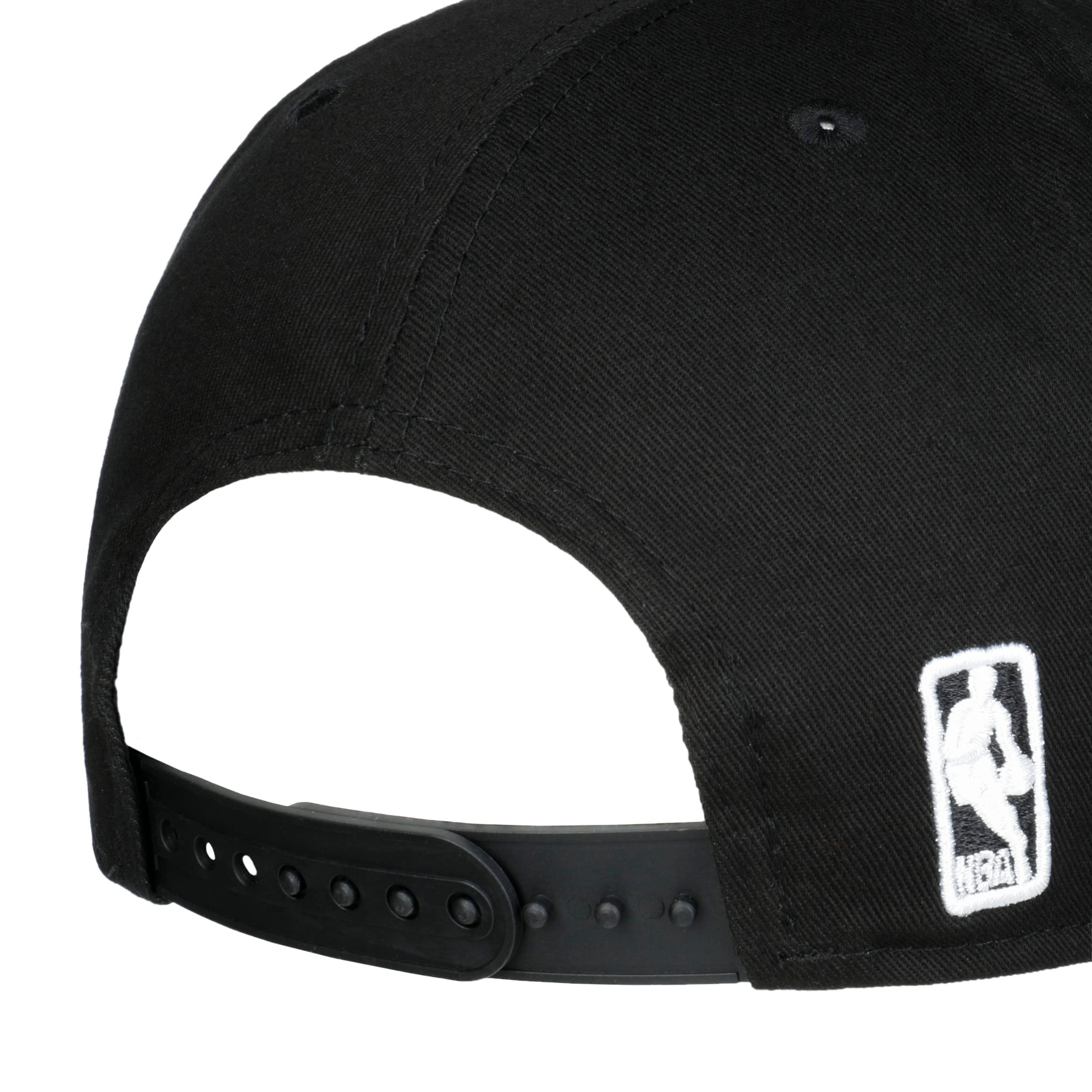 9Fifty Split Logo Bucks NBA Cap by New Era - £38.95