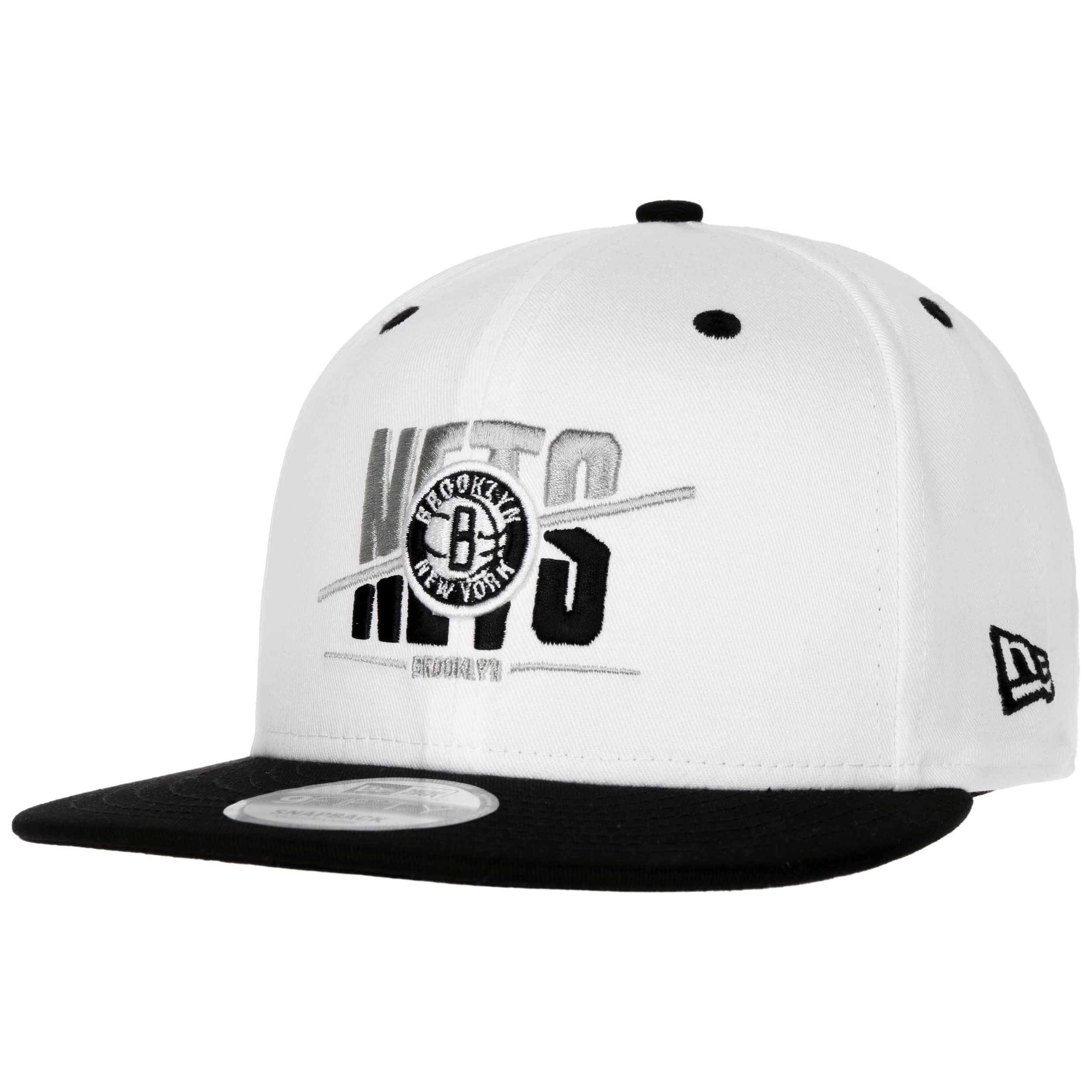 9Fifty White Crown Bulls Cap by New Era - £38.95