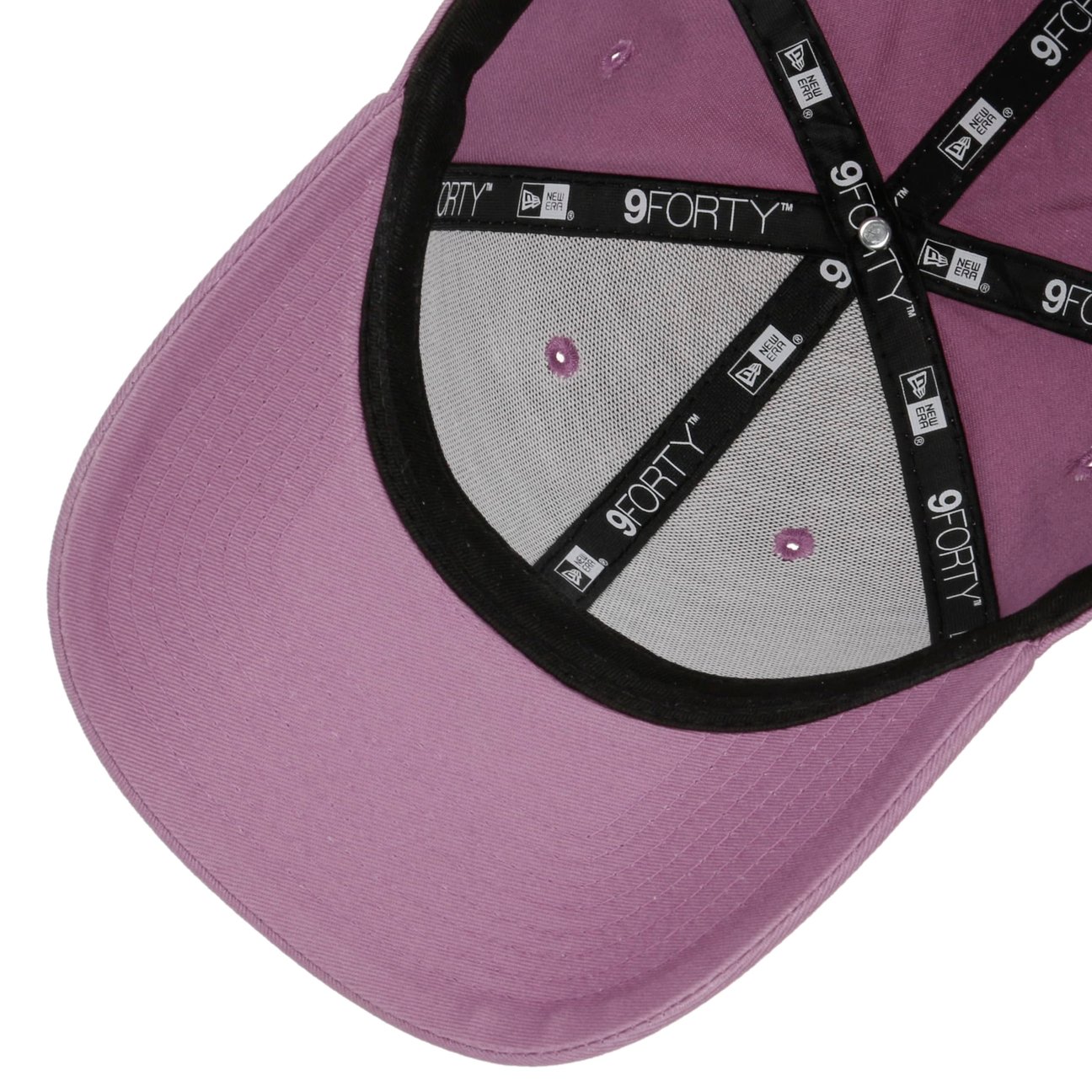 9Forty MLB League Essential New York Yankees Cap by New Era --> Shop ...