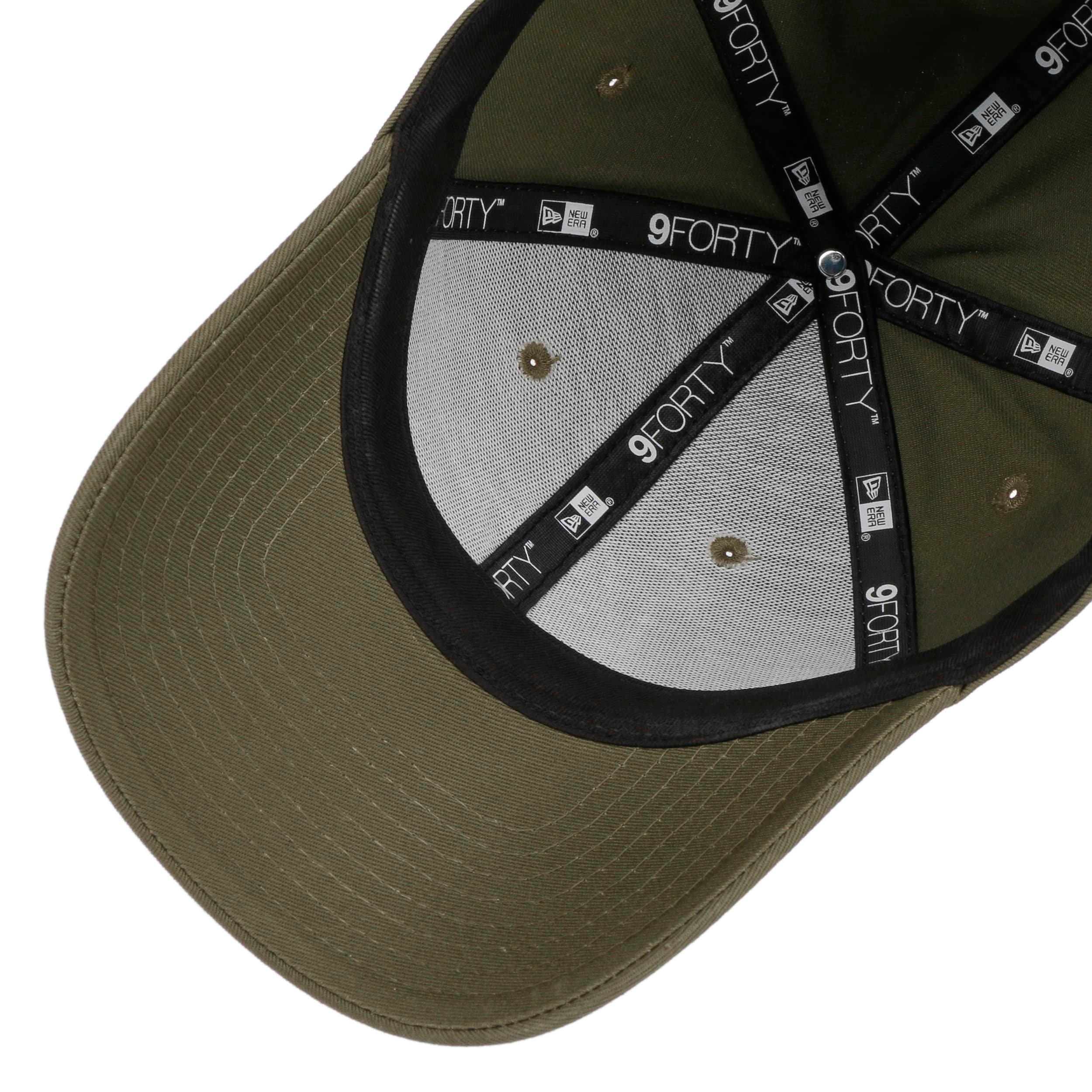 9Forty Metallic Outline NY Cap by New Era - £26.95