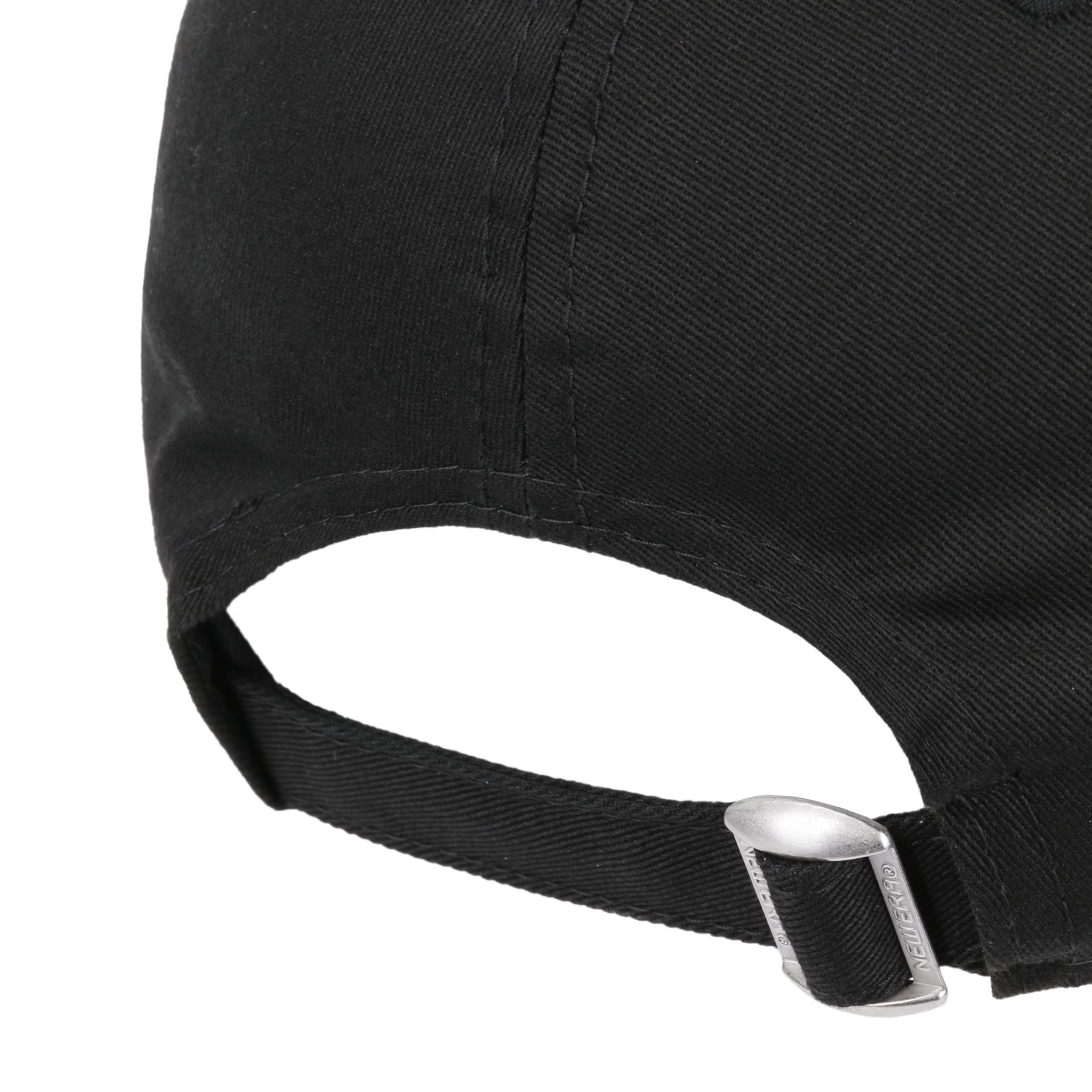 9Forty Team Outline Yankees Cap by New Era - £24.95