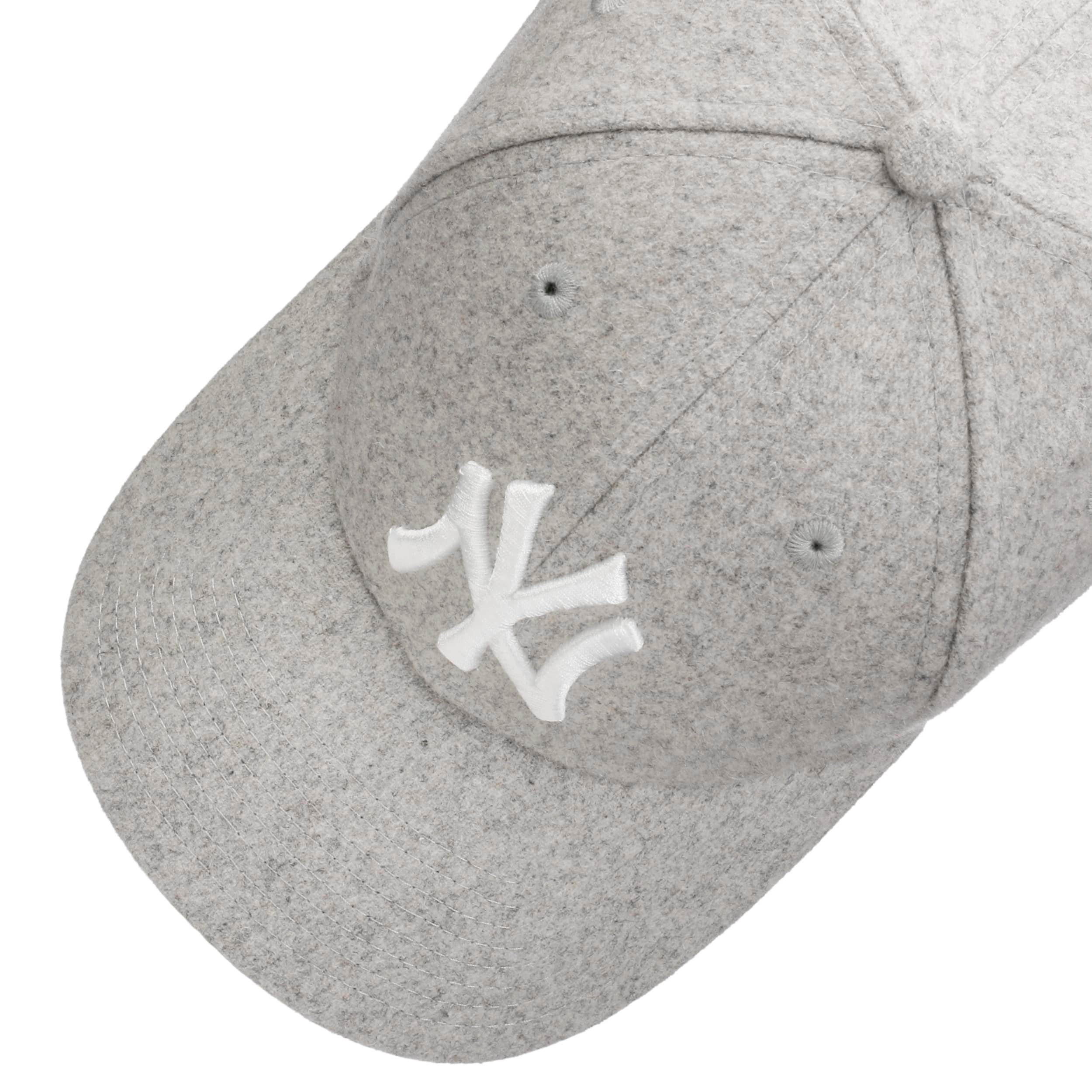 9Forty WMNS Wool Yankees Cap by New Era - £32.95
