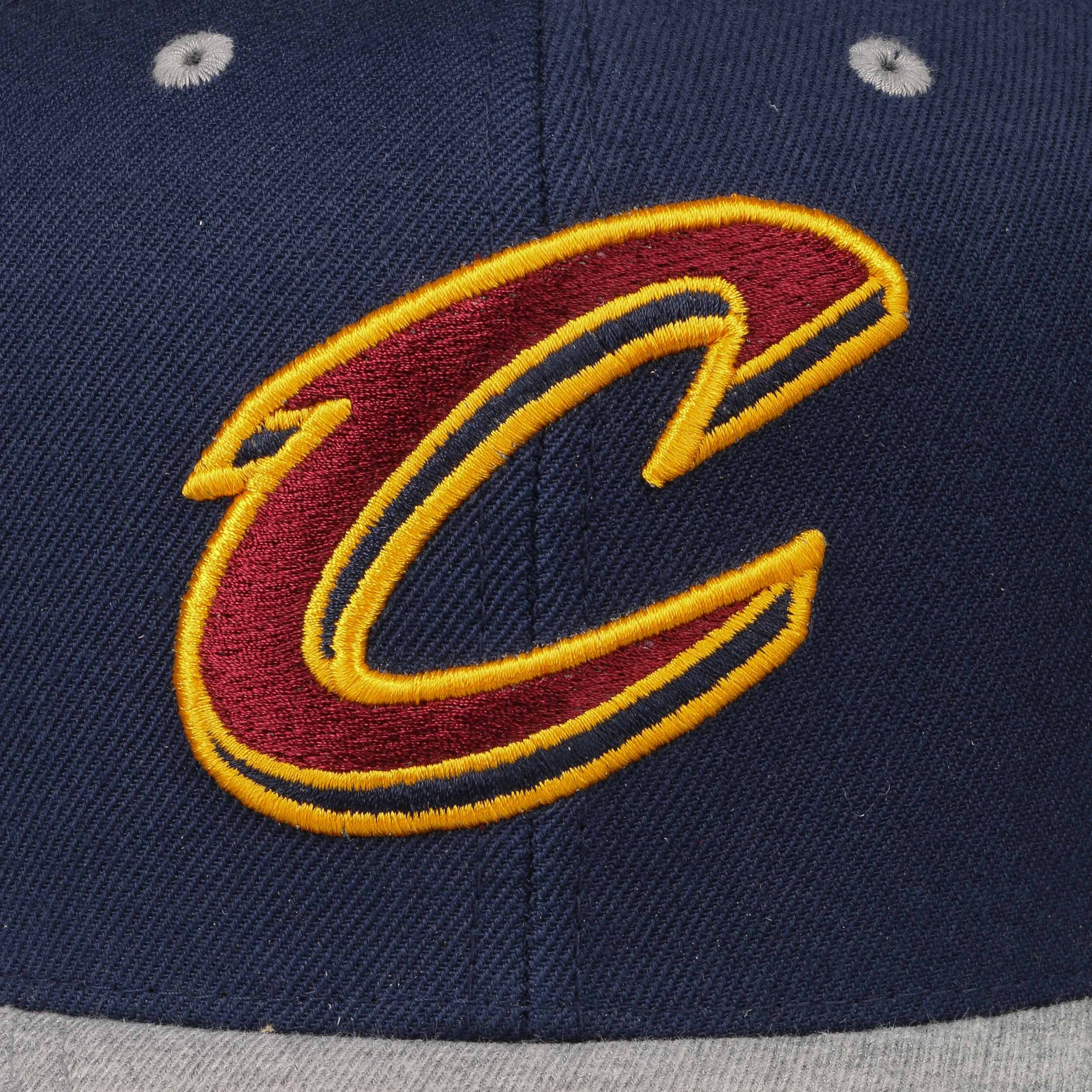 Arch-Bound Cavs Cap by Mitchell & Ness - £19.95
