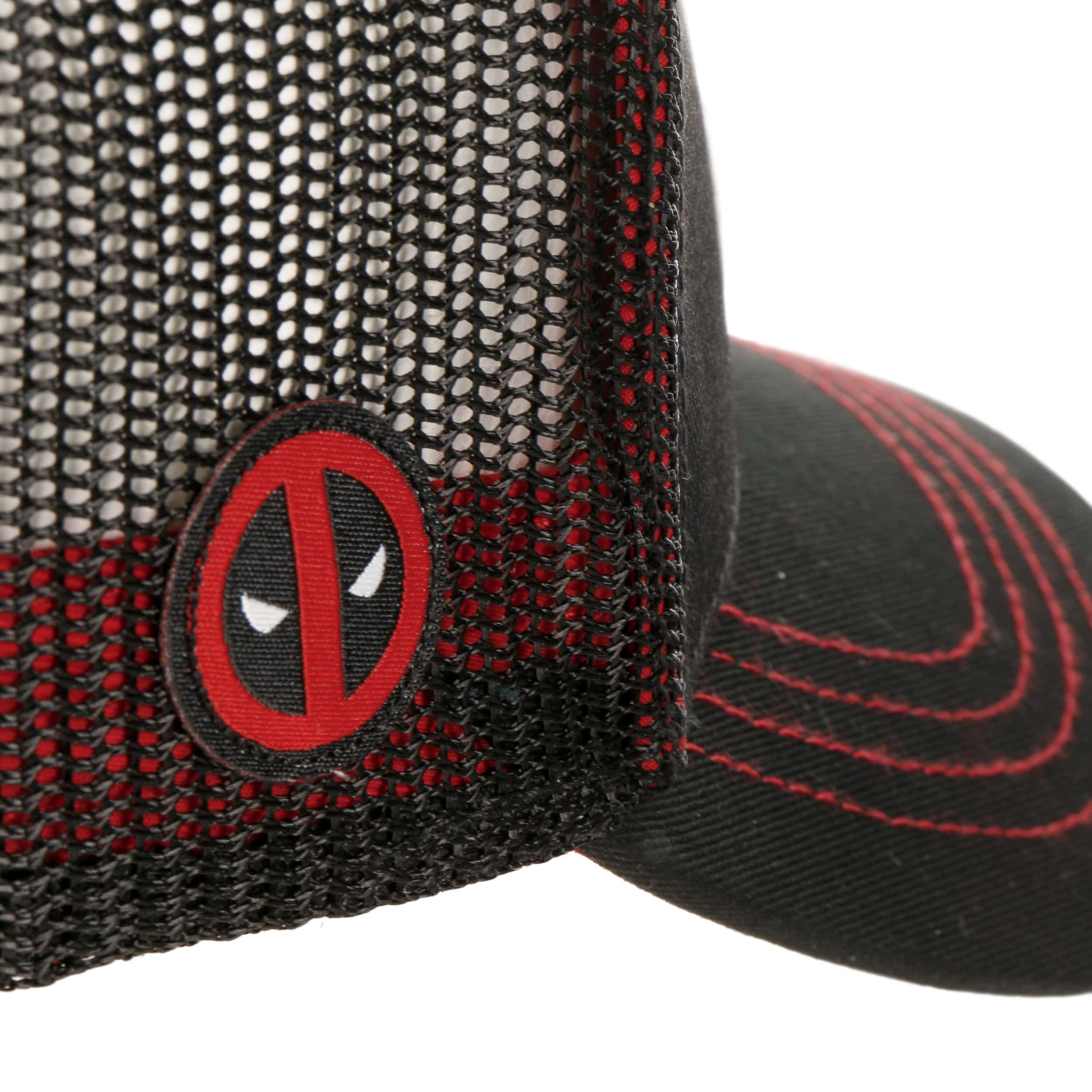 Marvel Deadpool Cap by Capslab - £28.95