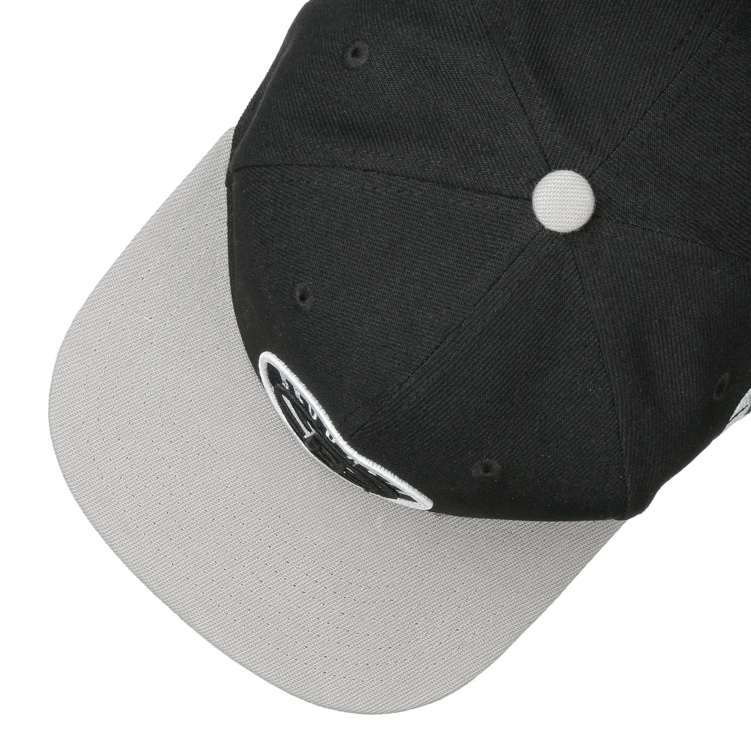 Patch Overload Nets Cap by Mitchell & Ness - £35.95