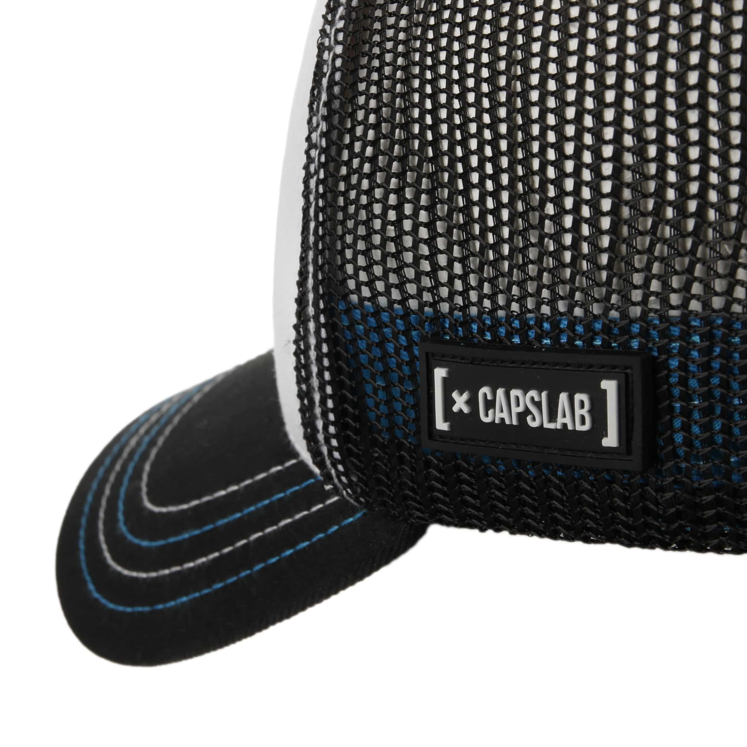 Peanuts Dog House Trucker Cap by Capslab - £31.95