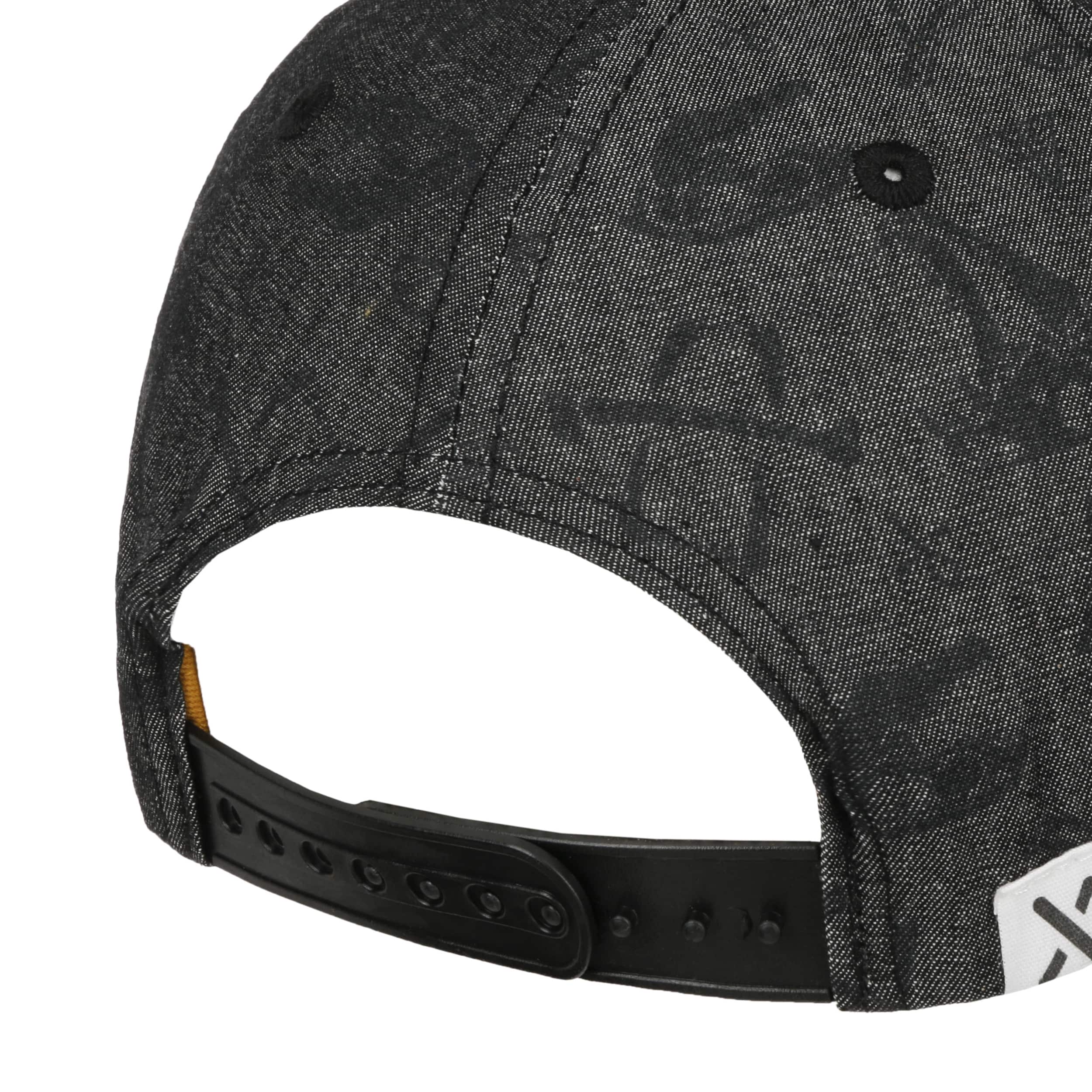 Relic Kids Cap by maximo - £9.95