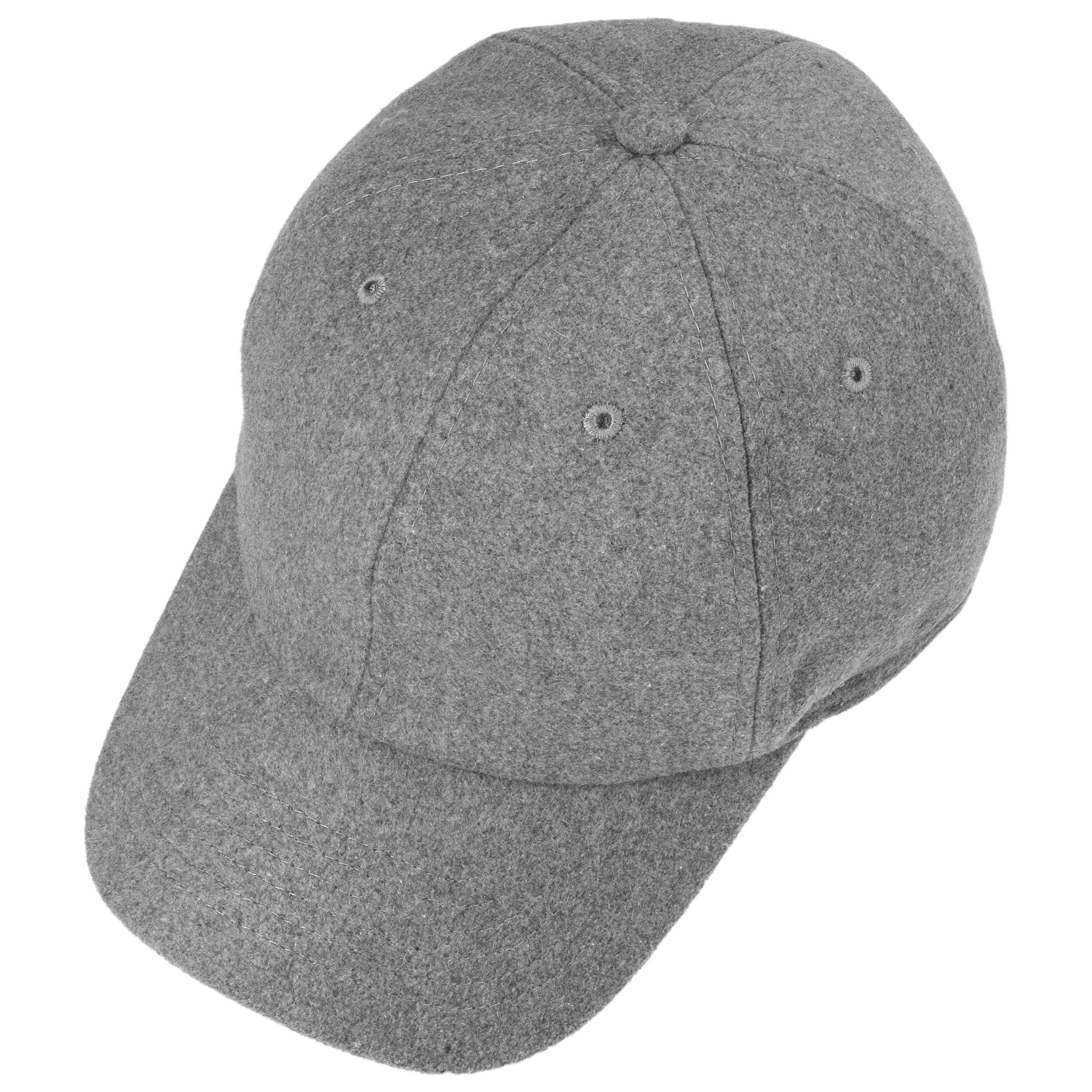 Smart Fleece Cap - £17.95
