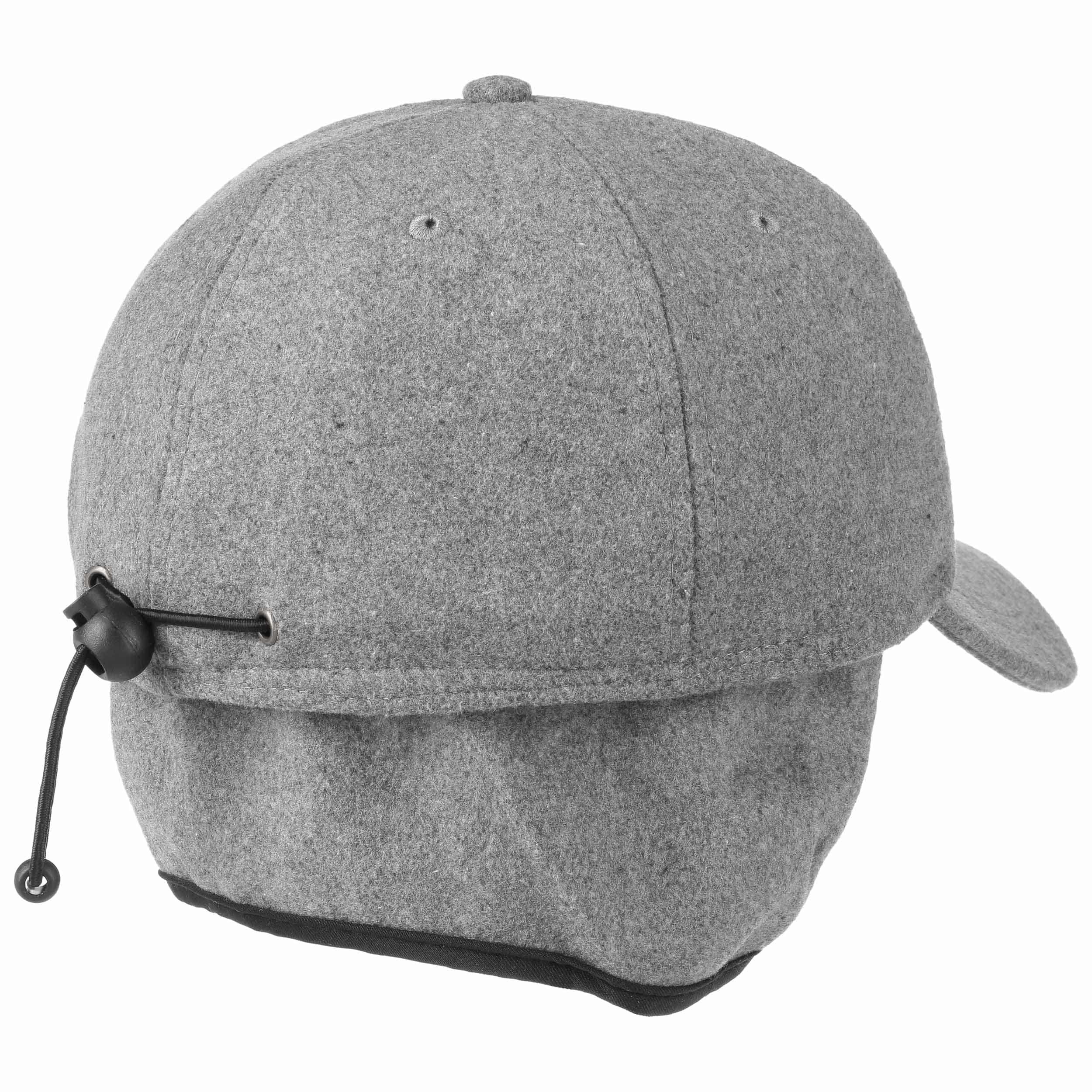 Smart Fleece Cap - £17.95