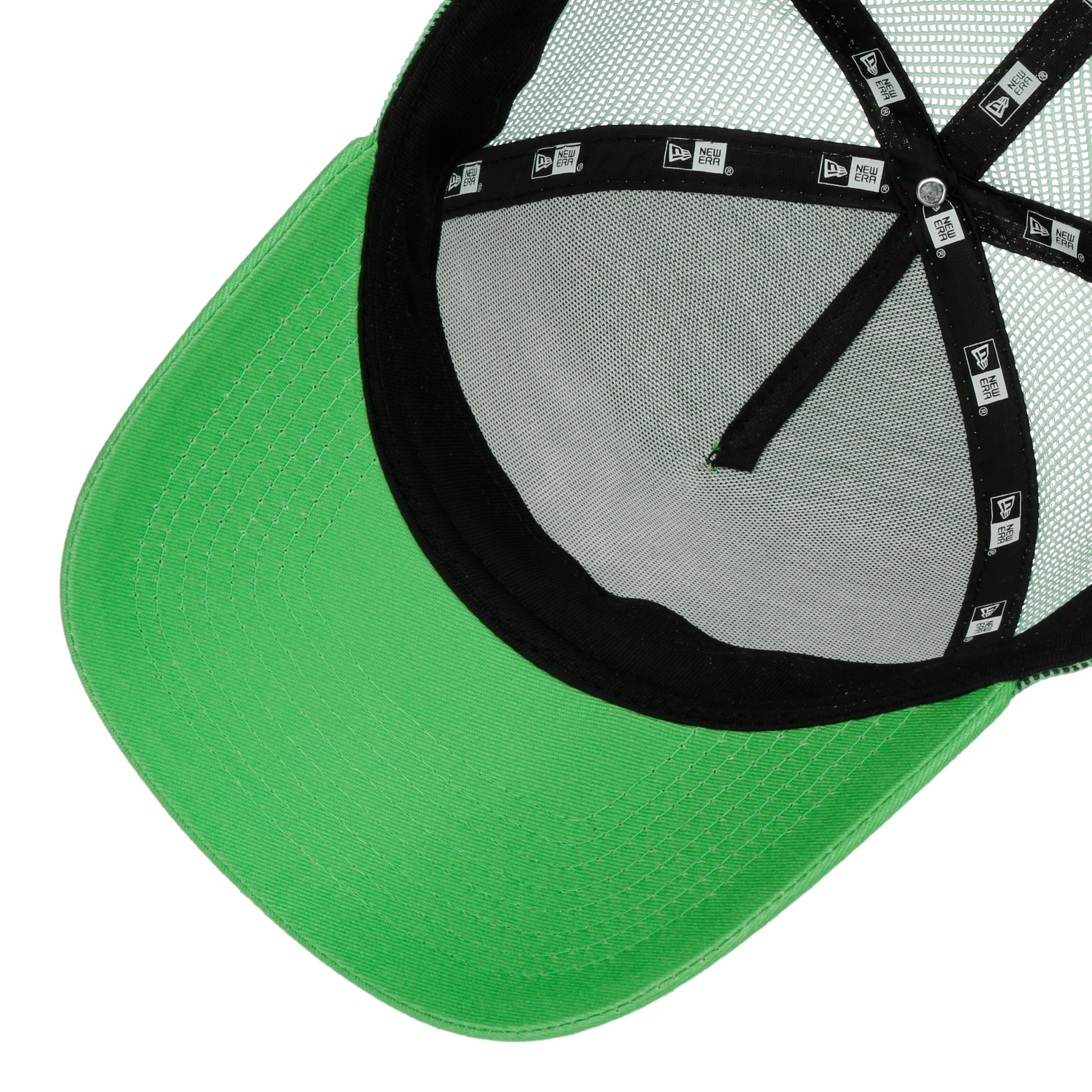 Tonal Mesh NY Yankees Trucker Cap by New Era - £26.95