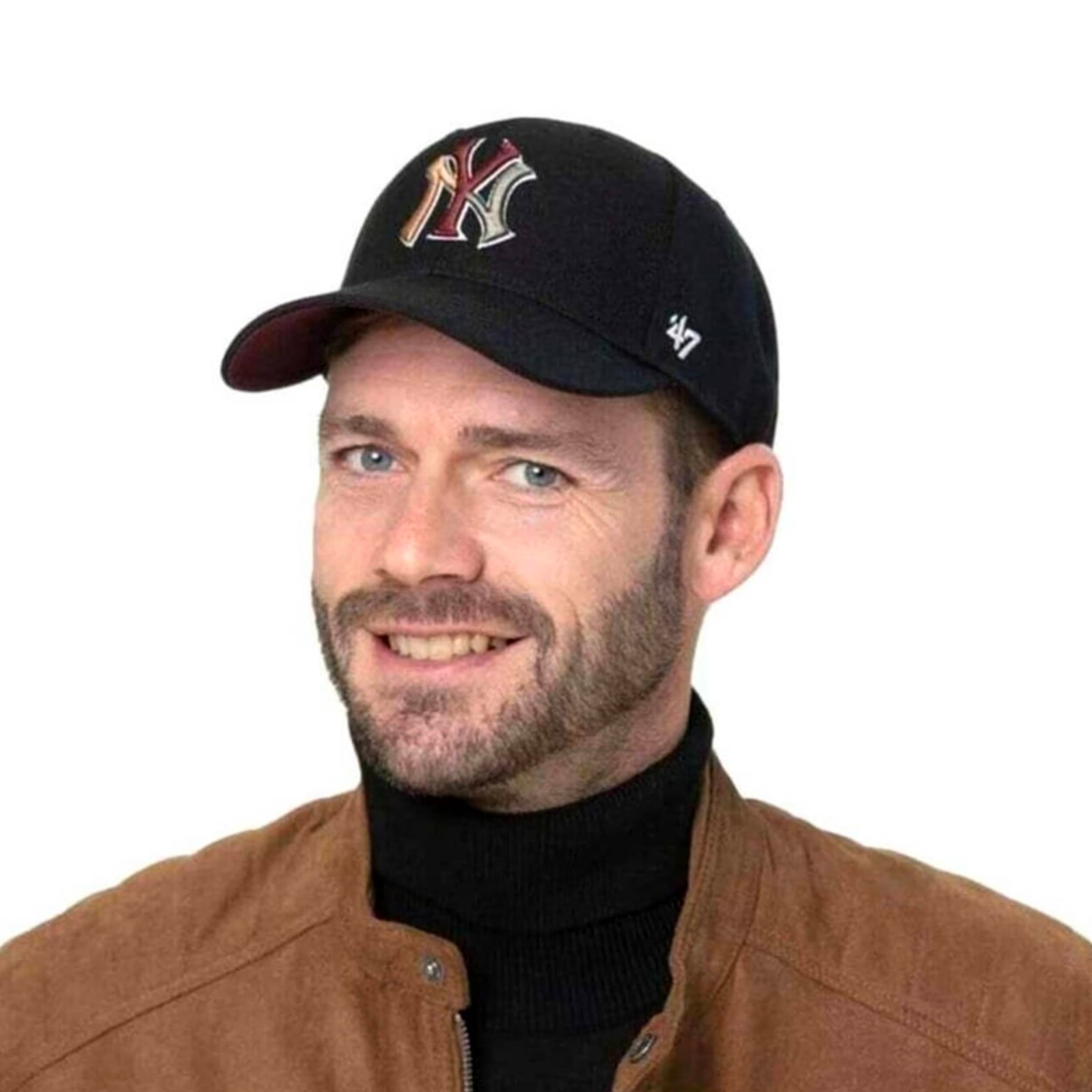 Yankees Sure Shot Snapback Cap by 47 Brand - £23.95